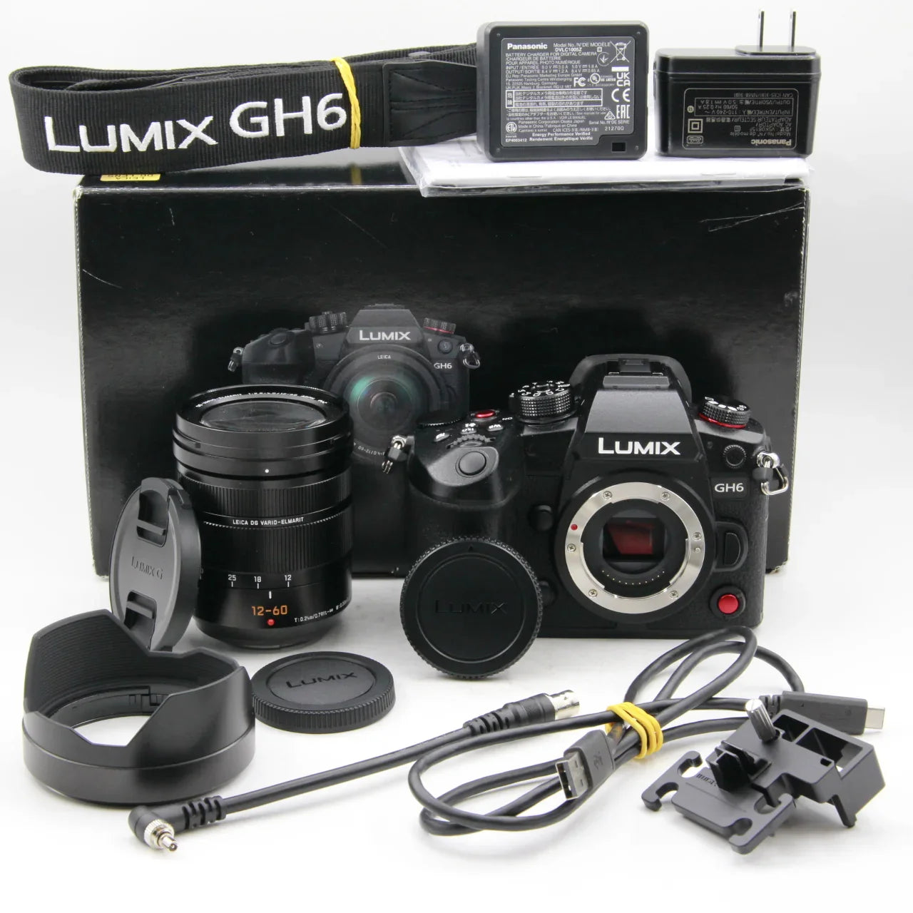 * OPEN BOX EXCELLENT * Panasonic Lumix GH6 Mirrorless Camera with 12-6 ...